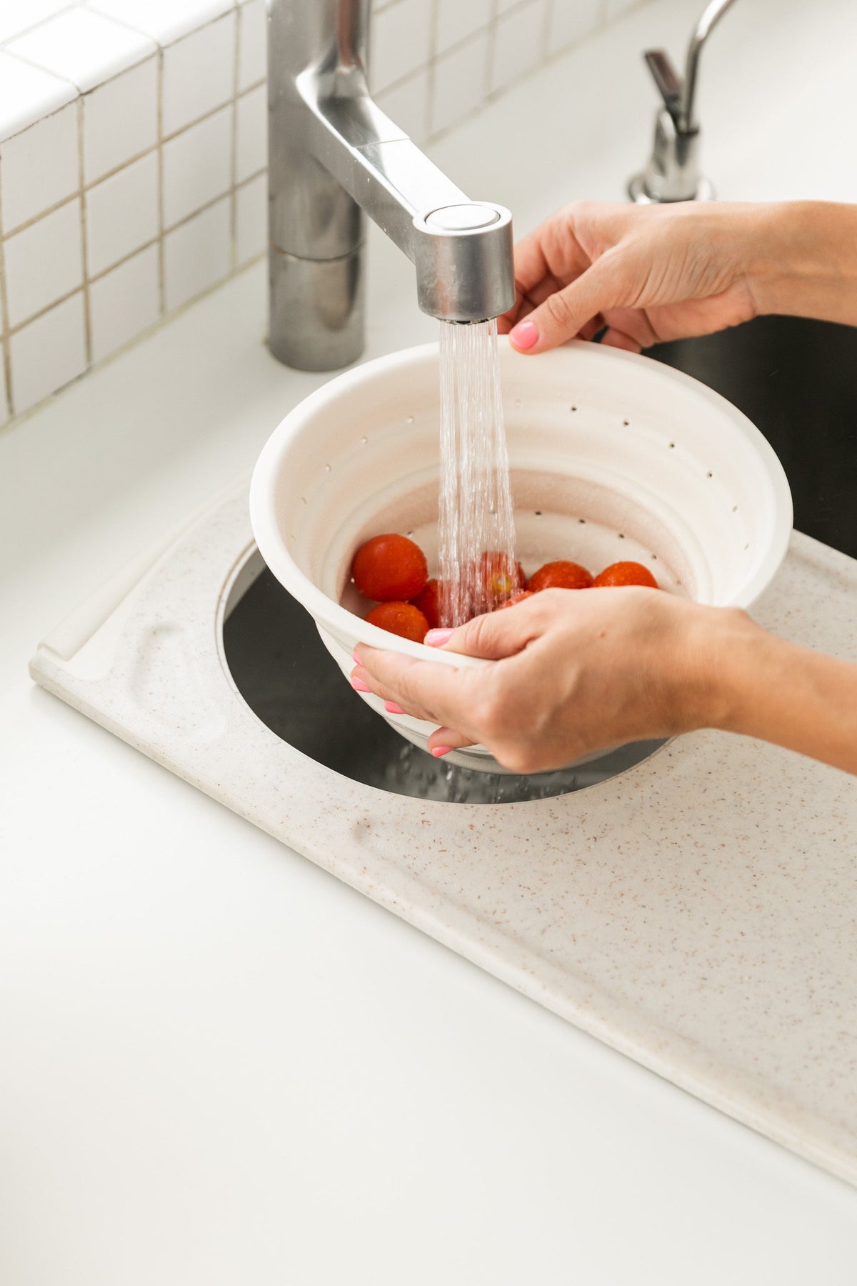 Over-The-Sink® Strainer Board *New Colors!* | Dexas® Online Store